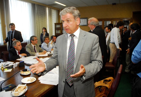 Felipe Larraín tendrá encuentro con los dueños de las billeteras de ...