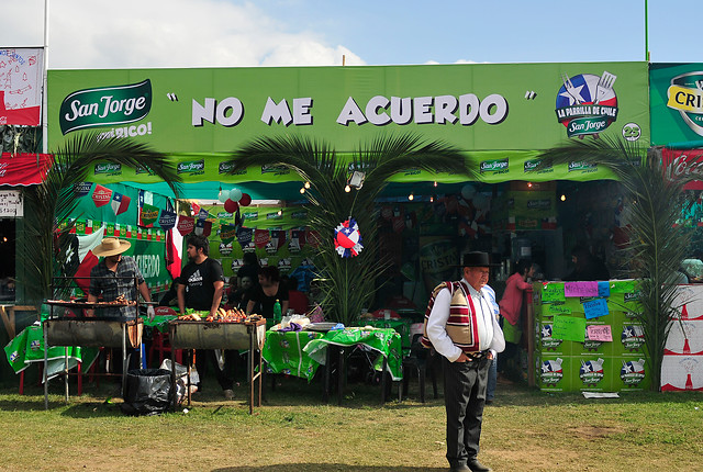 Galería: Los nombres más ingeniosos de las ramadas en Viña