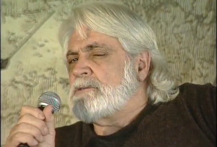 El escritor uruguayo Daniel Chavarría muere en Cuba, donde residía ...