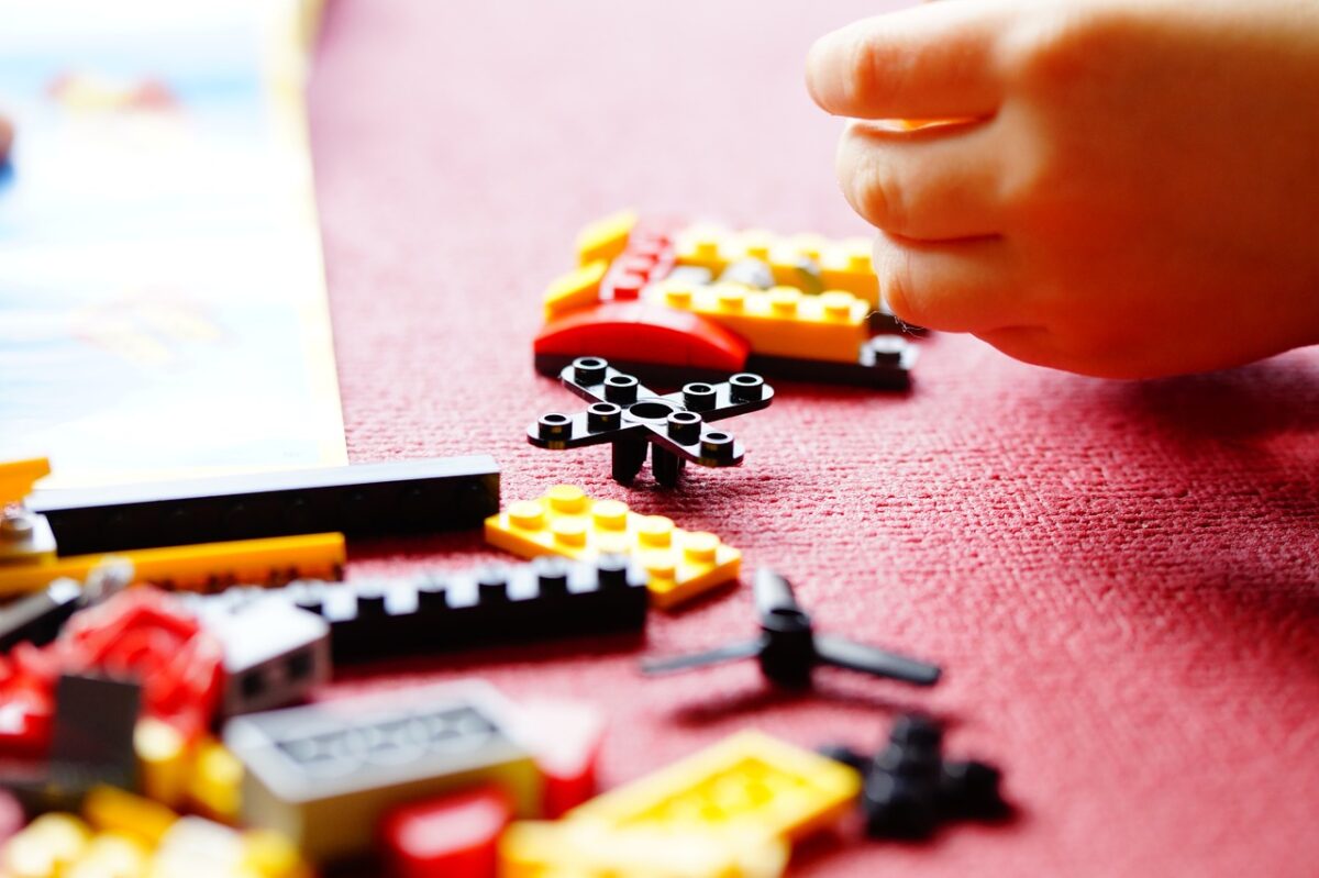 LEGO anuncia prototipo del primer bloque hecho de plástico reciclado