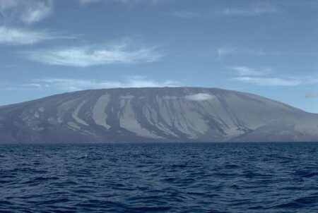 El explosivo secreto de los volcanes de las Islas Galápagos