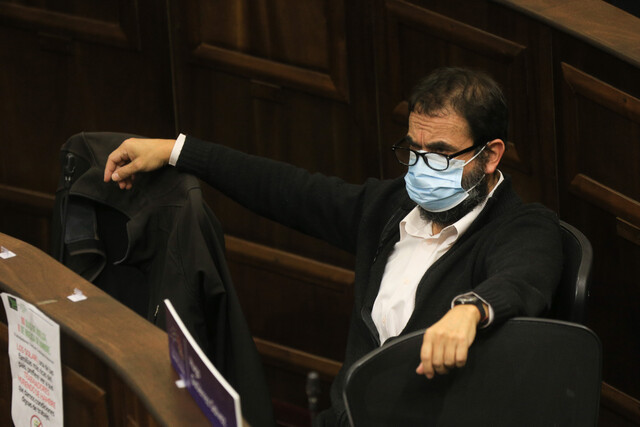 Hugo Gutiérrez fue notificado de inicio de desafuero en su contra