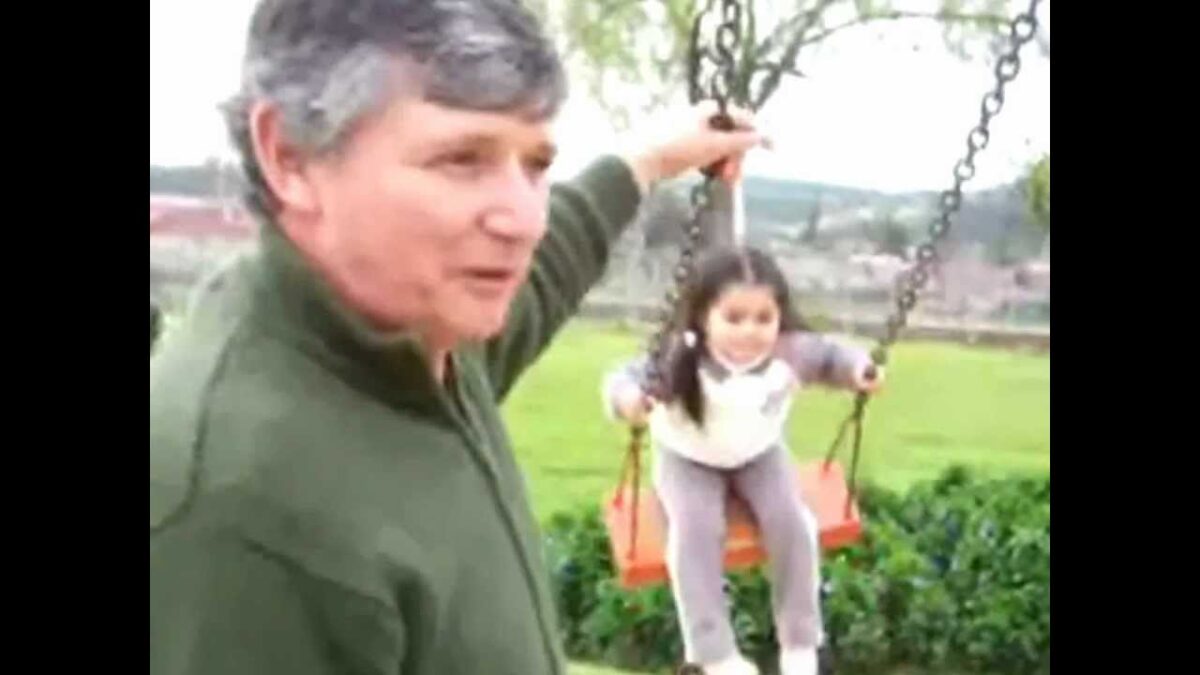 Así lucen los protagonistas del "Papá, bájame" a 13 años de hacerse viral