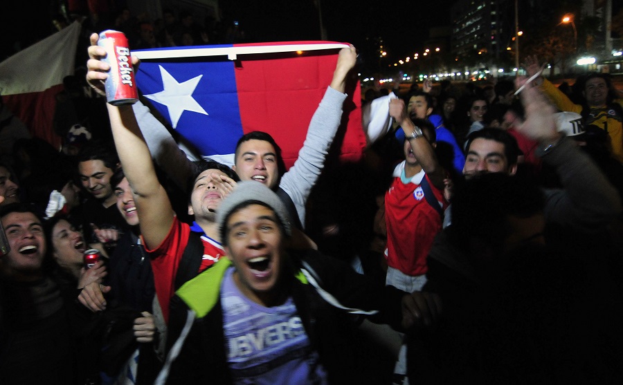 Chile subió un puesto en el ranking de felicidad de la ONU