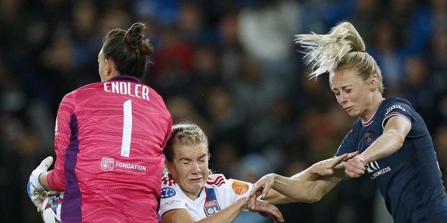 ¡De Chile pal mundo! Christiane Endler recibe histórico premio a mejor ...