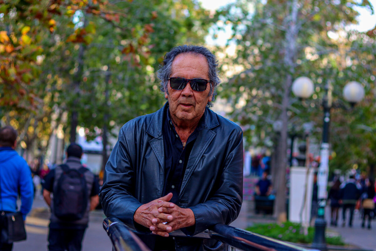 Hernán Rivera Letelier: “Ya no soy el escritor más rápido del oeste"