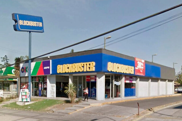 Viral muestra evolución de Blockbuster de Maipú durante 10 años