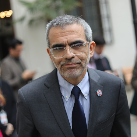 Luis Cordero, el “portavoz legal” de La Moneda da el paso al frente