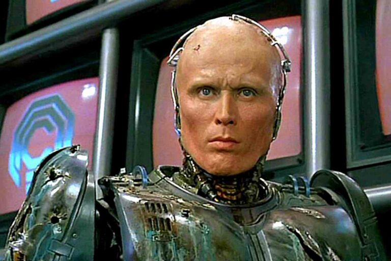 Así es la vida actual de Peter Weller, el mítico actor de "Robocop"