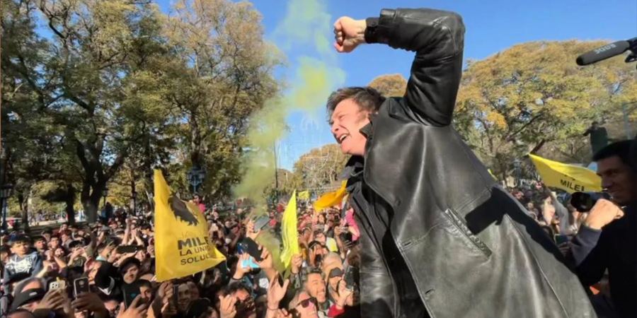 Michelle Kobke, la mujer con la cintura más delgada del mundo