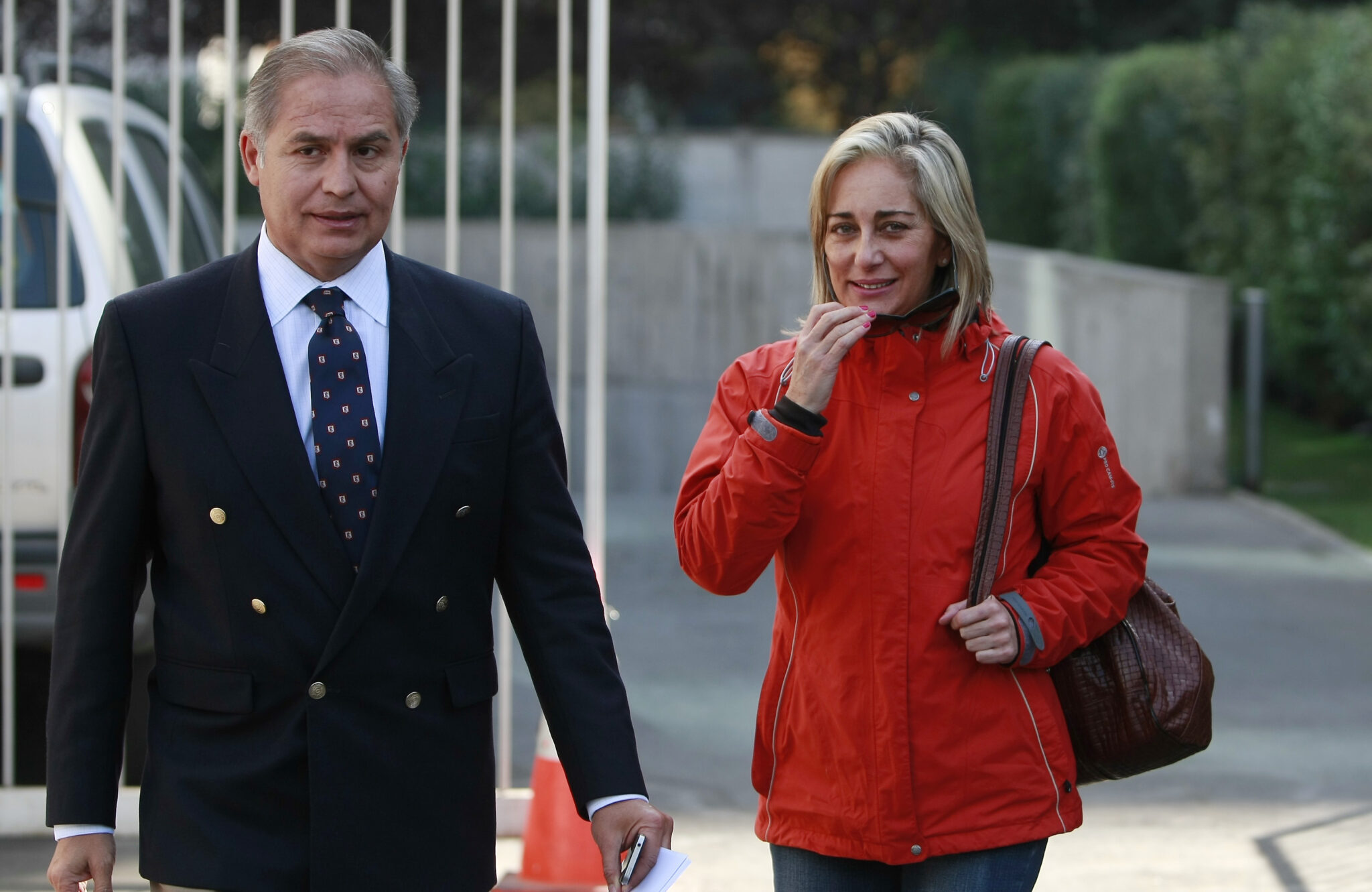 Quién es Juan Carlos Manríquez, el abogado de Karina Oliva