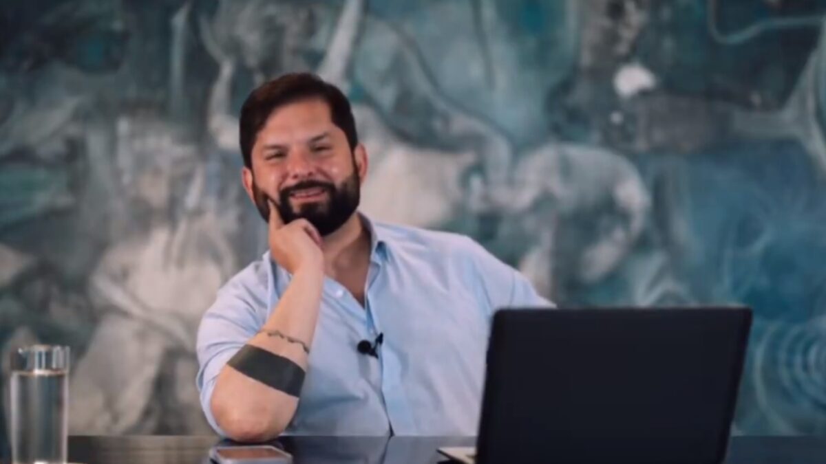 Gabriel Boric se refirió al popular meme del "callampín bombín"
