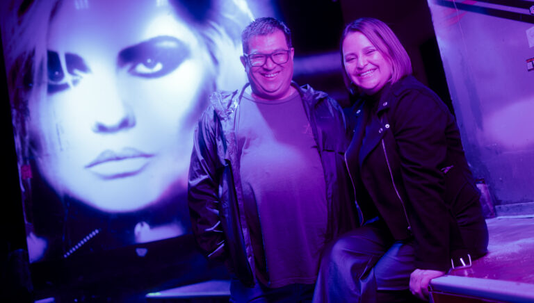 La inesperada muerte de "Hugo Dark" que sacude a la Blondie: histórico ...