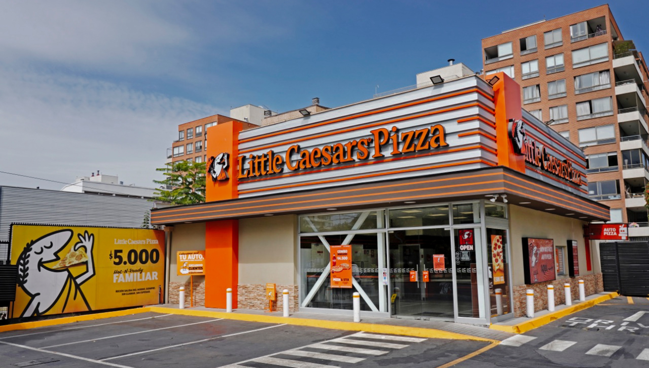Little Caesars inscribe marca "Liru Sisa" para evitar copias