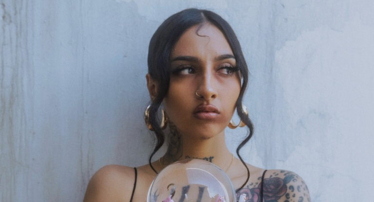 Los hitos musicales en el camino de Aura Bae, la artista chilena que ...