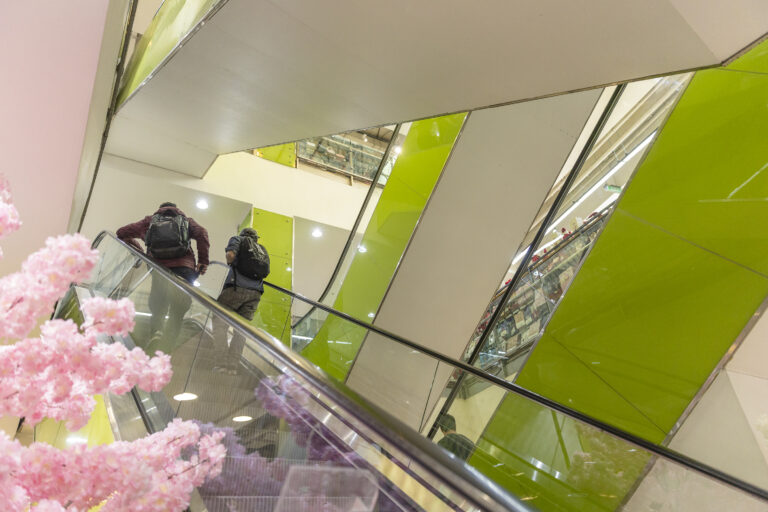 Más de 10 mil personas han visitado el mall chino más grande de Chile ...