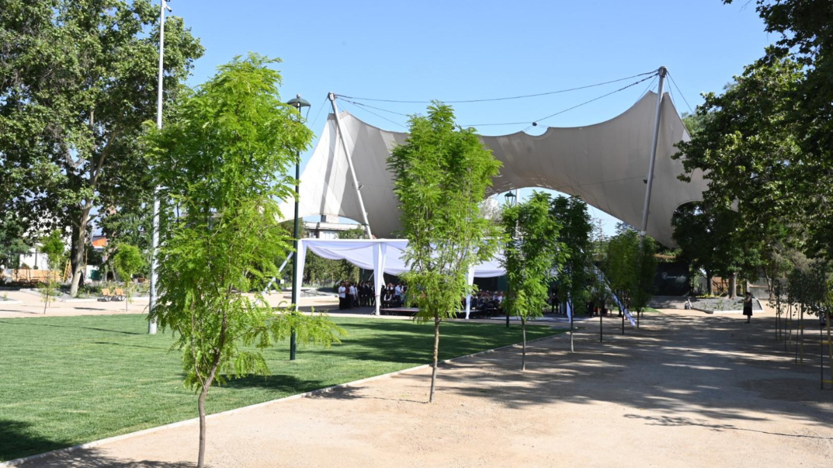 La nueva cara del Anfiteatro del Parque Bustamante: $1.500 millones de ...