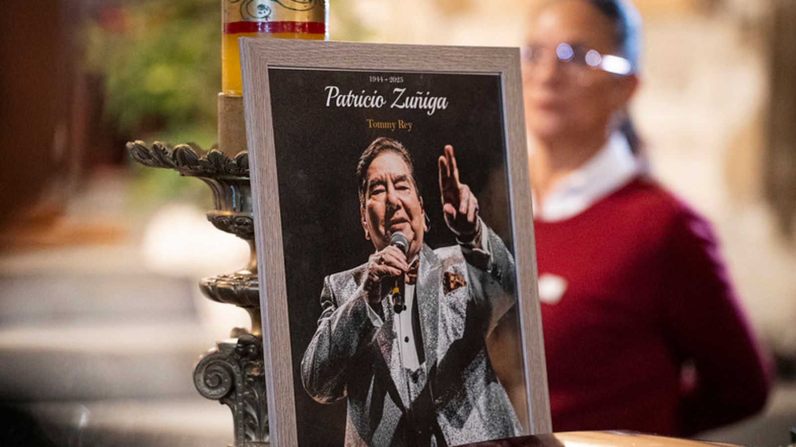 El último adios a Tommy Rey: masiva ceremonia en la Catedral de Santiago con Luis Jara, Anibal ...
