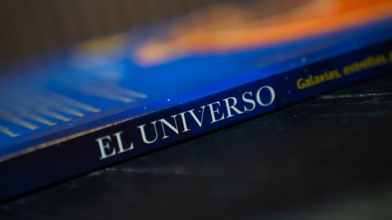 "El Universo", el libro para los amantes de la Astronomía que abre las ...