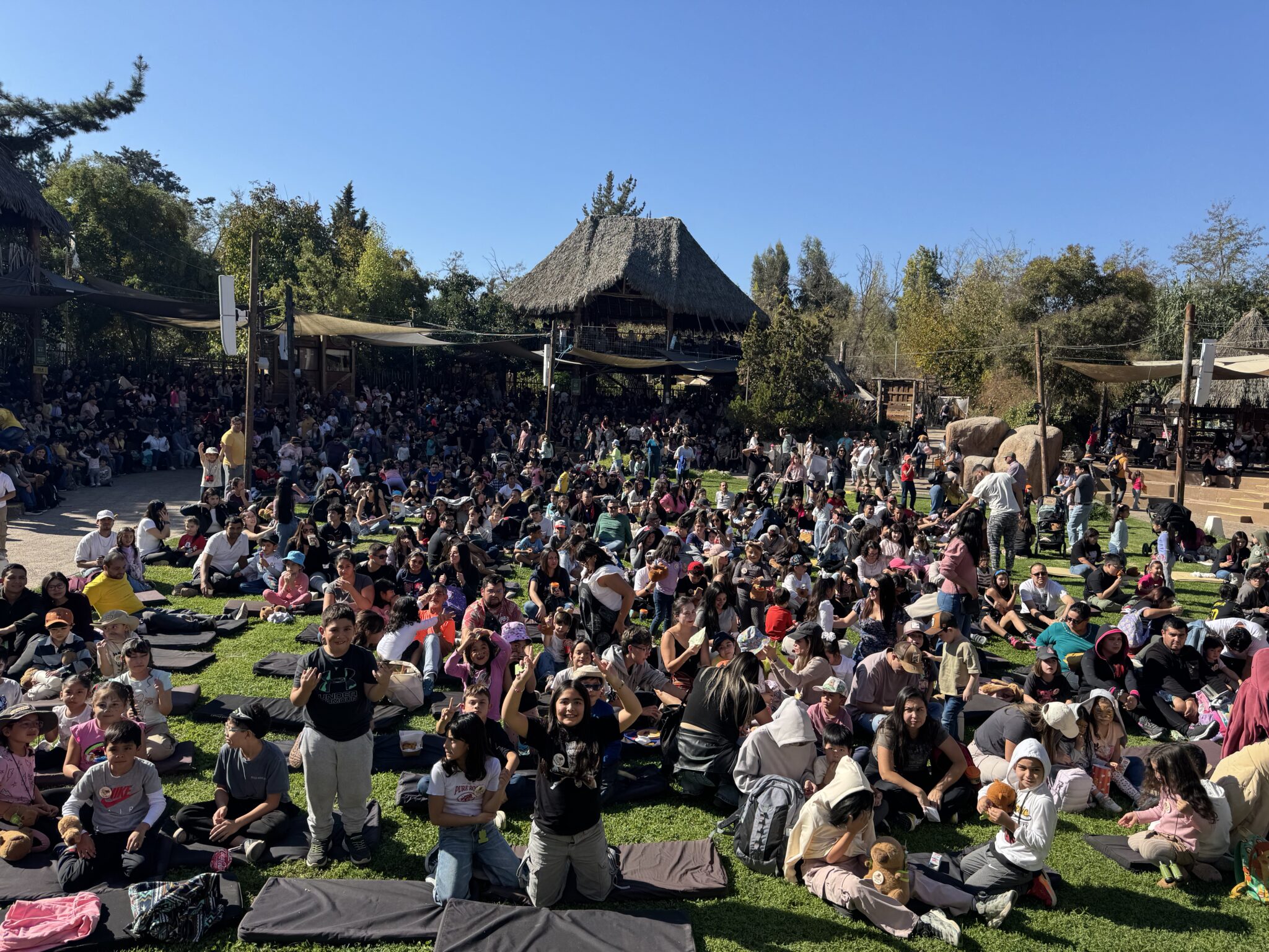 Capibara Fest anuncia nueva versión en el Buin Zoo con Hola Flinko como ...
