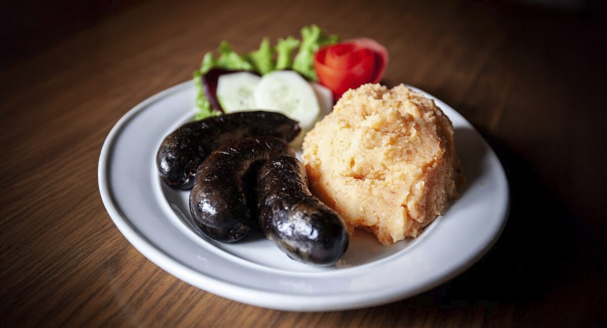 La ruta de la prieta: para comerla en versión chilena, española ...