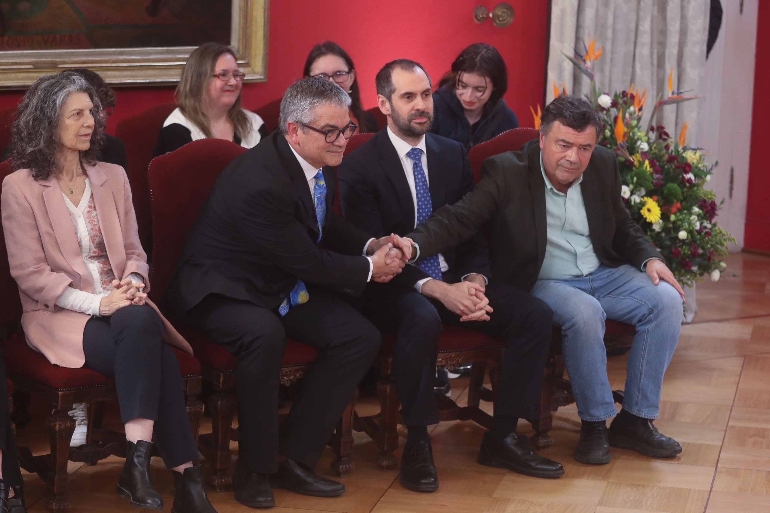 El adiós de Mario Marcel a La Moneda y la desazón parlamentaria por la ...