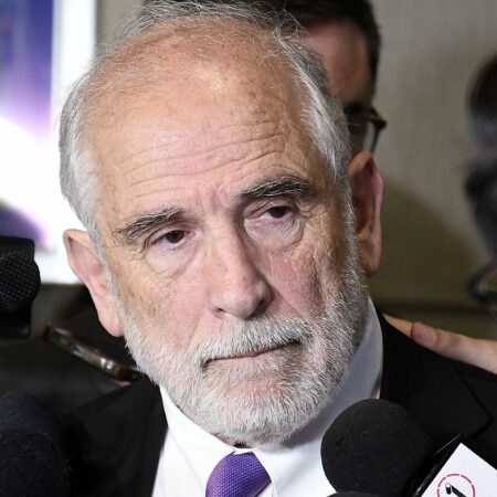 Con nuevas figuras como Antonia Zegers, Diego Muñoz y Simón Pesutic: Netflix anuncia la fecha de ...