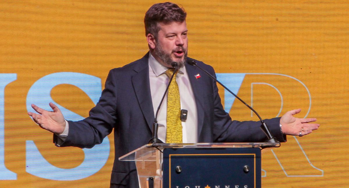 El polémico paso de Kaiser por Maipú: promesas de estatuas a miembros ...