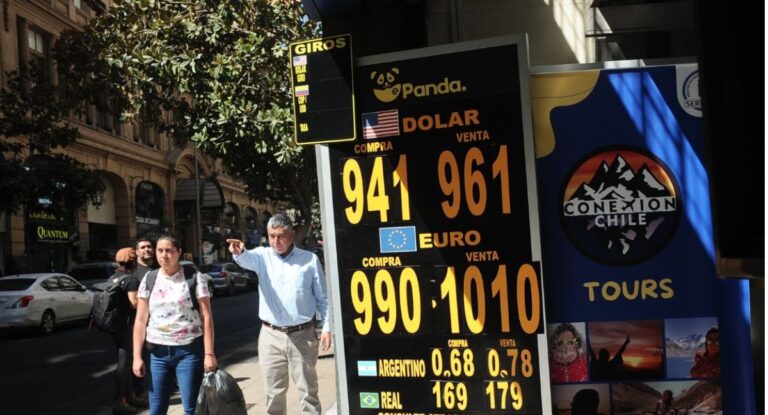 Dr. Martens vuelve a Chile con tienda en el Drugstore y proyecta abrir ...