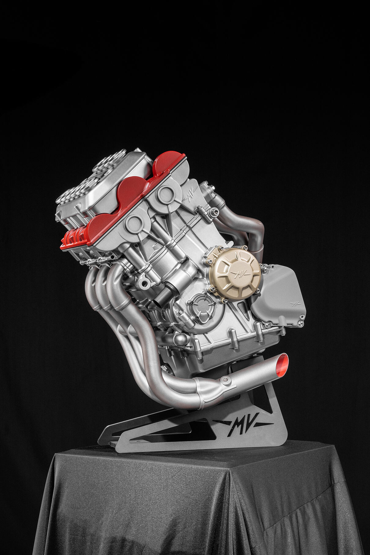 Motor MV Agusta VR5 Cinque Cilindri 240 CV y 16.000 rpm