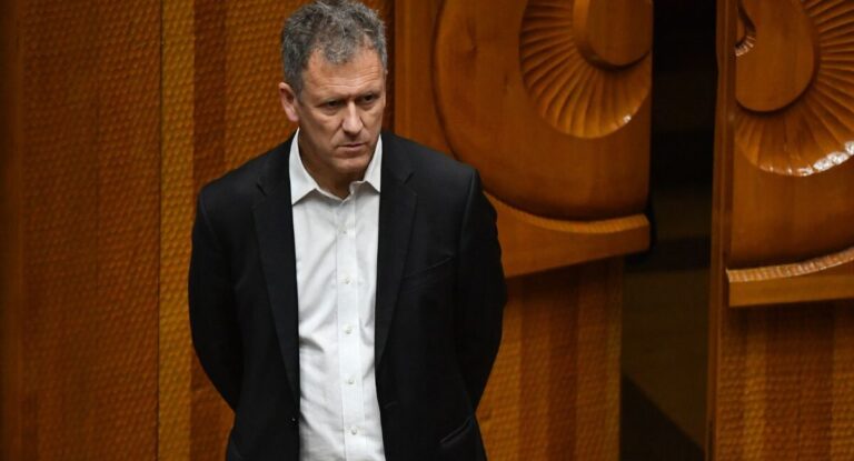 El documento que revela que el ministro Muñoz firmó la concesión de ...