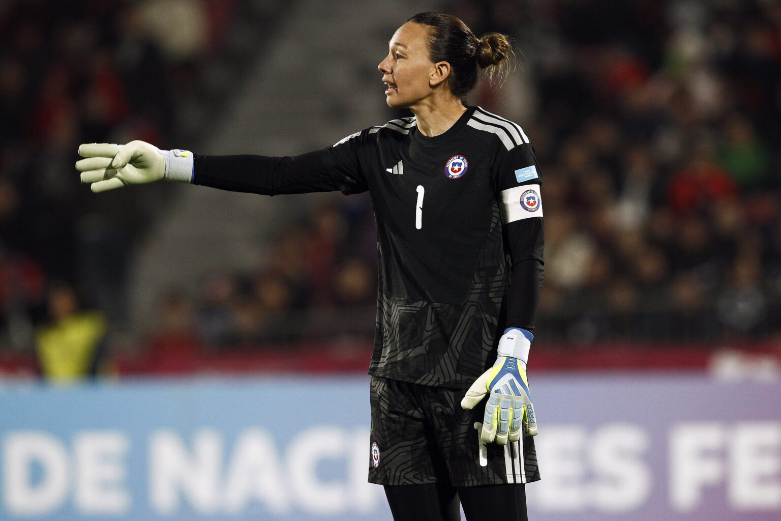 La Roja femenina pierde en casa ante Ecuador y dice adiós al Mundial ...